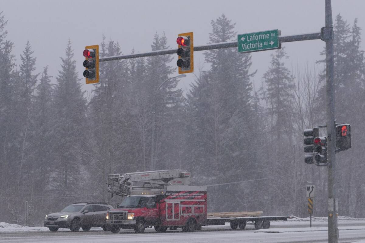 Driving through Rogers Pass this winter? Revelstoke’s fire chief has ...